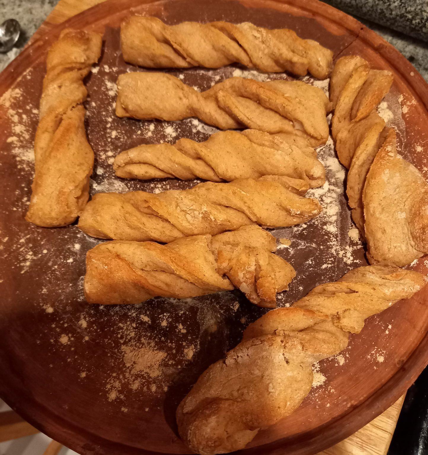 Easy Whole-Wheat Bread Twists | Miriams Earthen Cookware