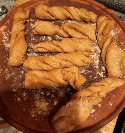 Easy Whole-Wheat Bread Twists | Miriams Earthen Cookware