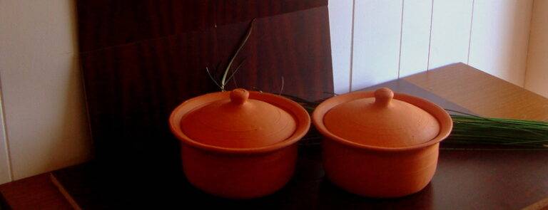 The dangers and disadvantages of a traditional crock pot lining, and ...